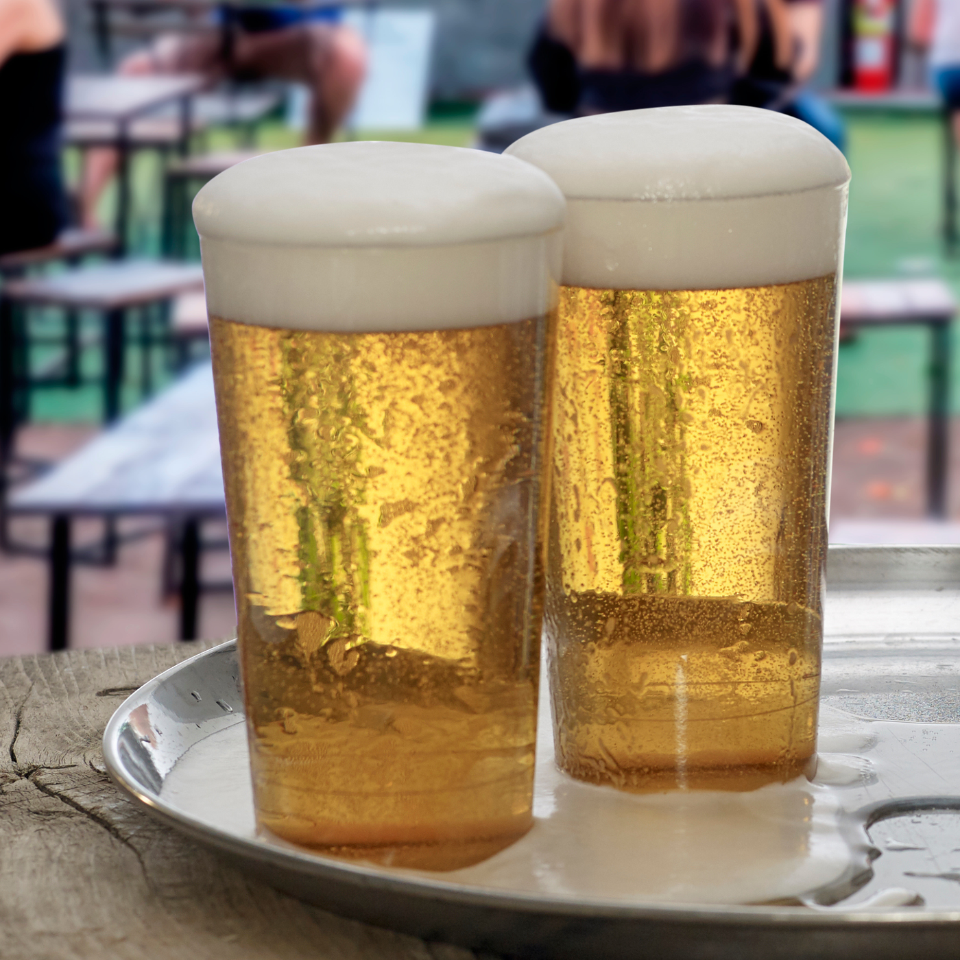 Clear Reusable Plastic Stacking Festival Pint Cup 568ml - Polycarbonat ...